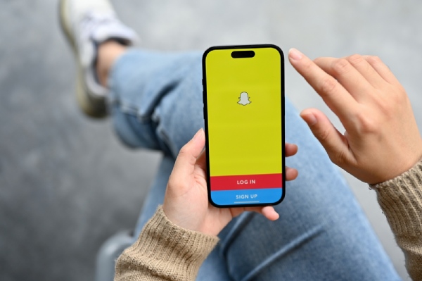 Unlocking Your Memories: How to Access Snapchat Conversation History